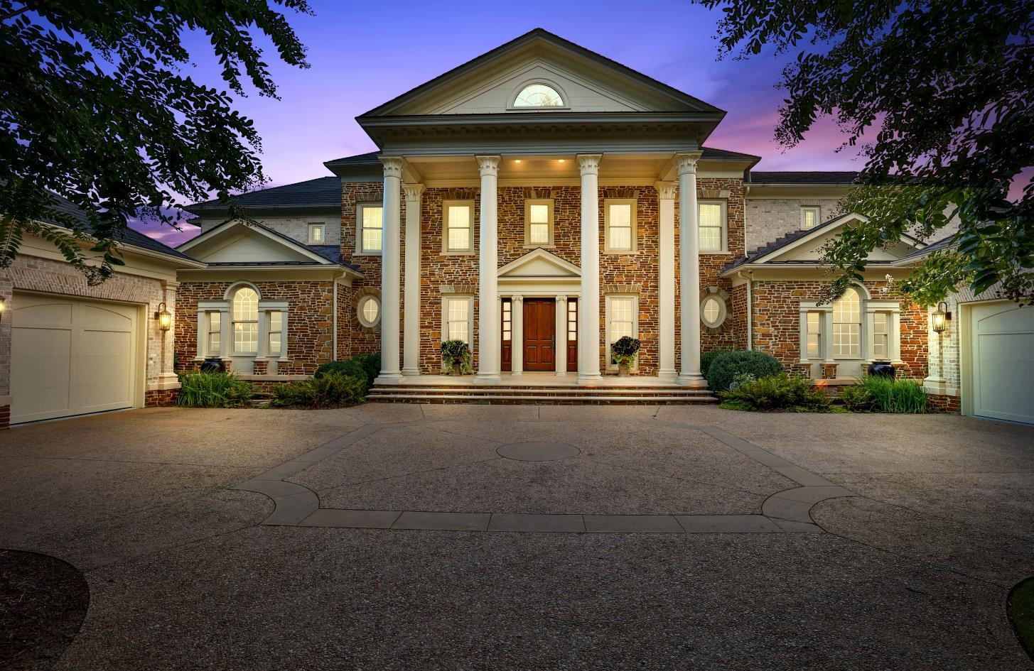 CASTLES® MAGAZINE by James Lowenstern - Issuu