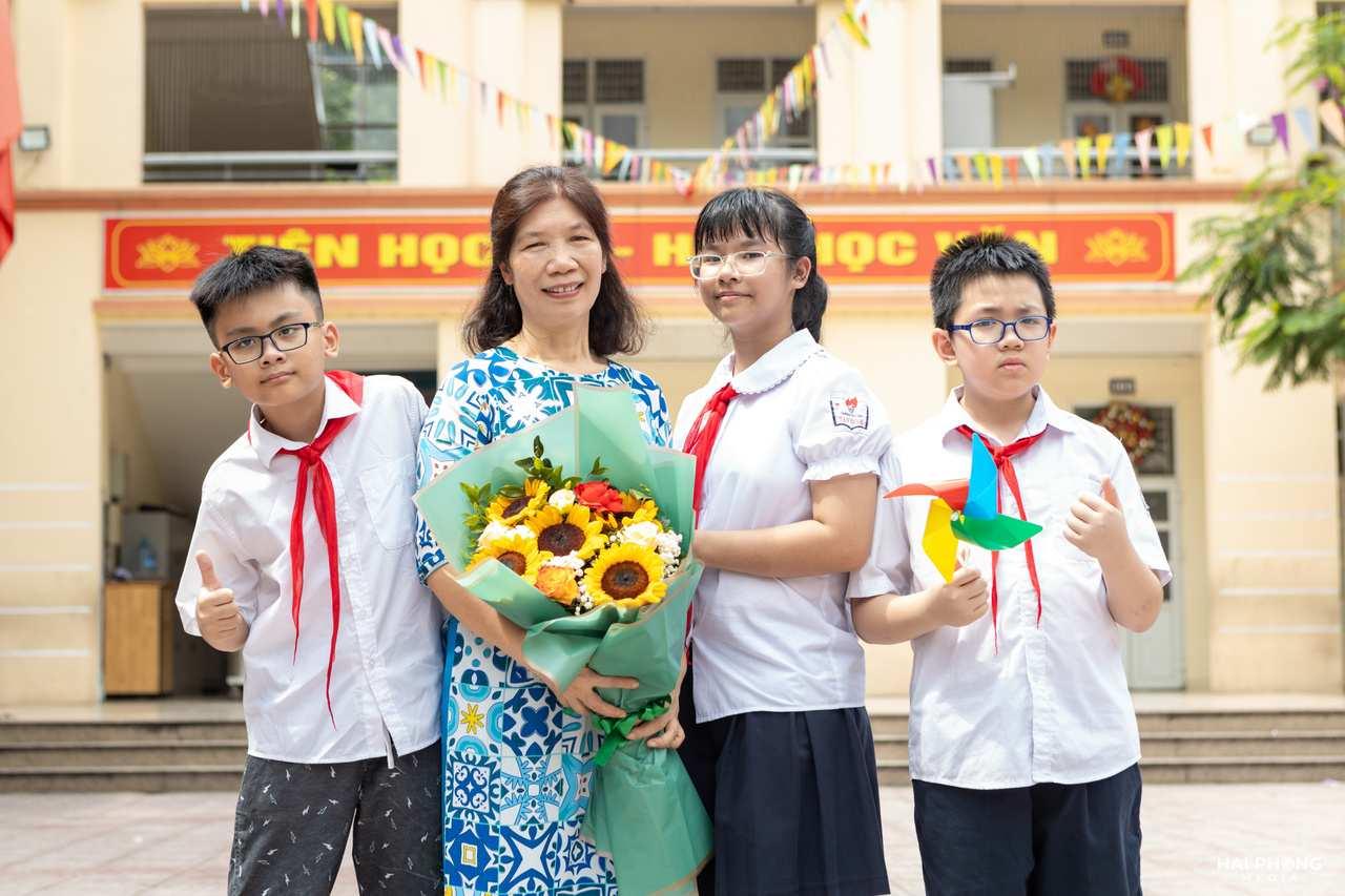Yearbook 5A8 Tiểu Học Tân Định by Ngoc Dinh Ha - Issuu