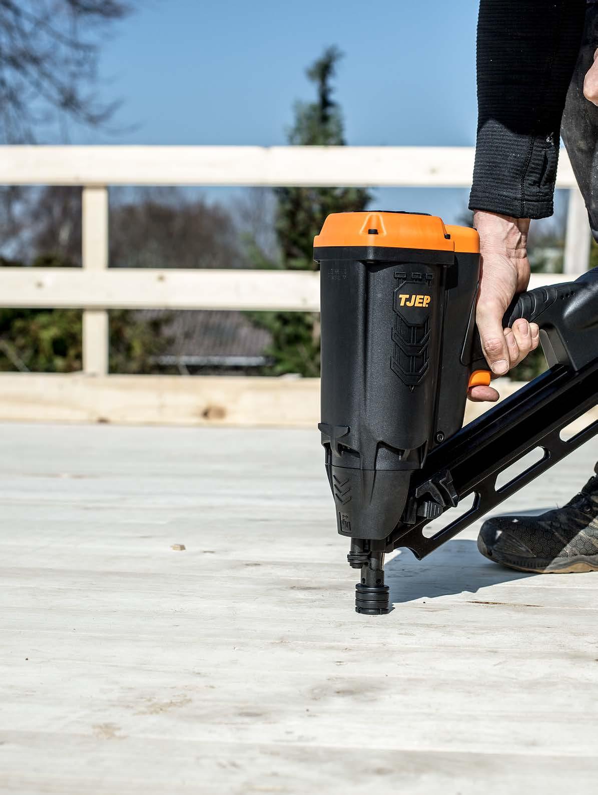 Fortress Fasteners Catalogue by Steel & Tube - Issuu