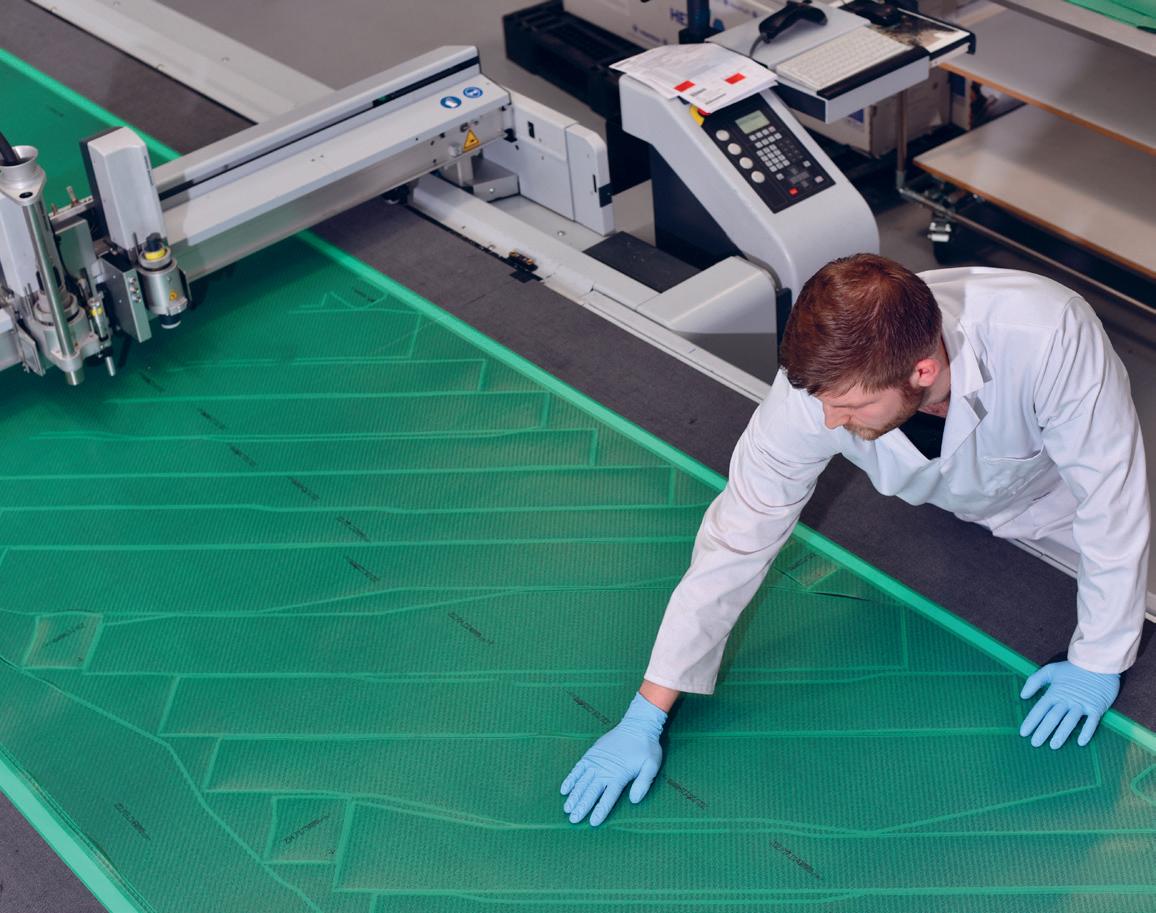 Zünd Corporate Magazine | EN by Zünd - Swiss Cutting Systems - Issuu