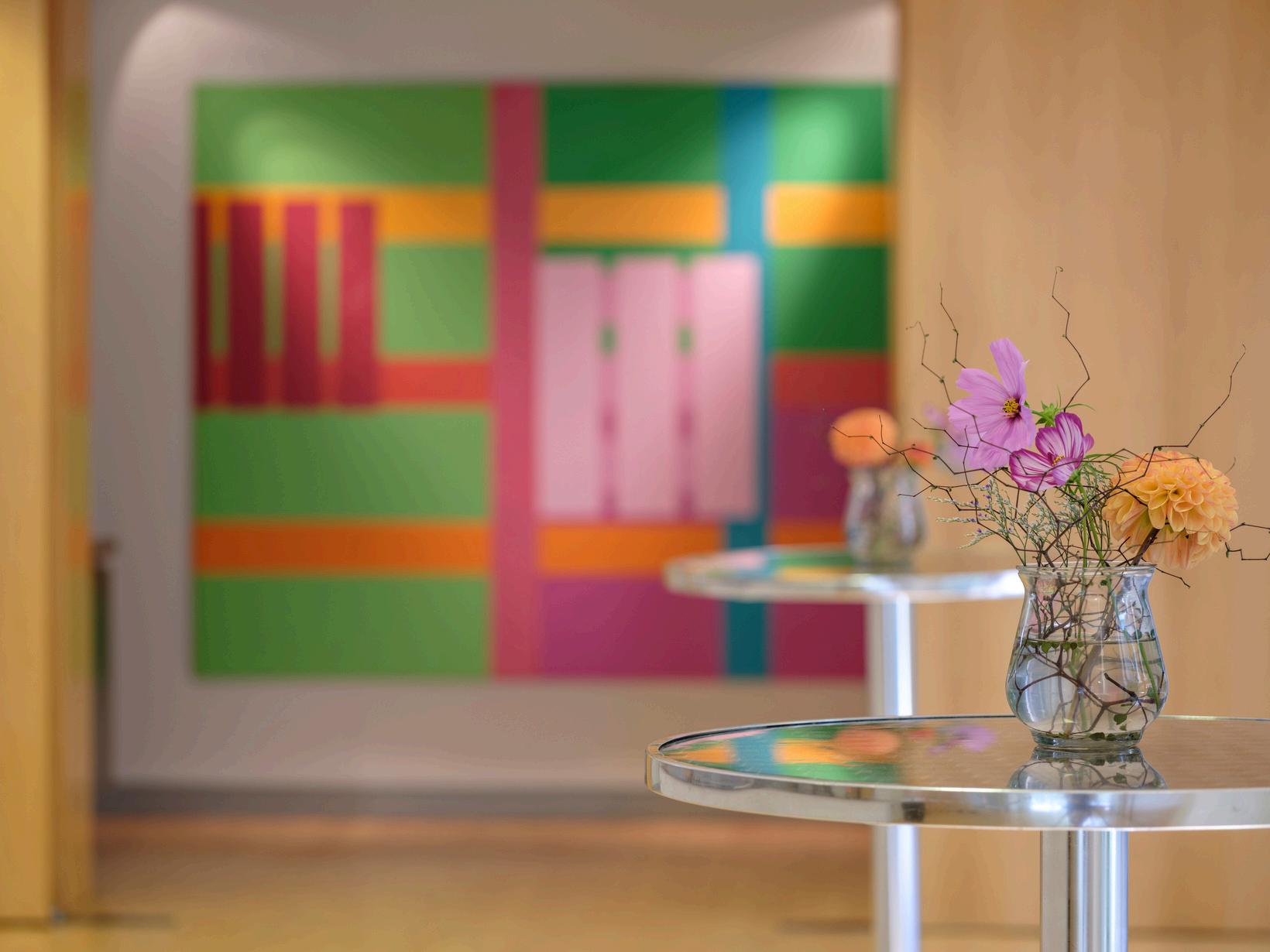 Murray Edwards Summer School Welcome Pack by Murrayedwardsevents - Issuu