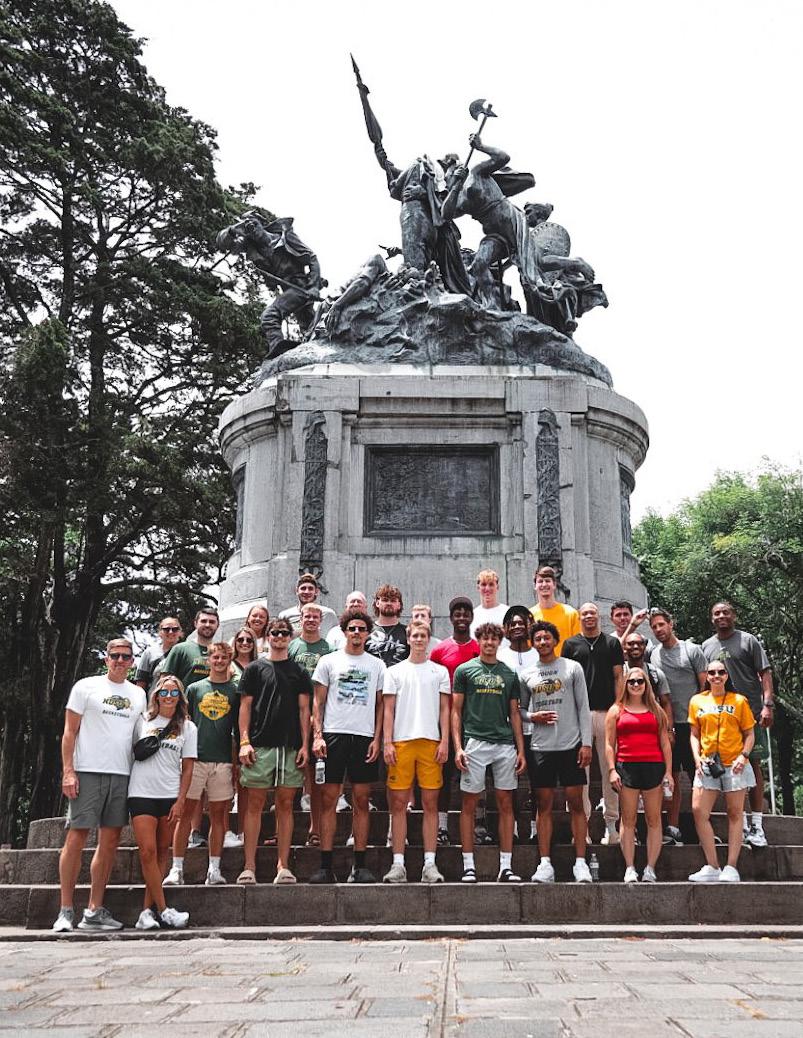 International Sports Tours by WorldStrides - Issuu