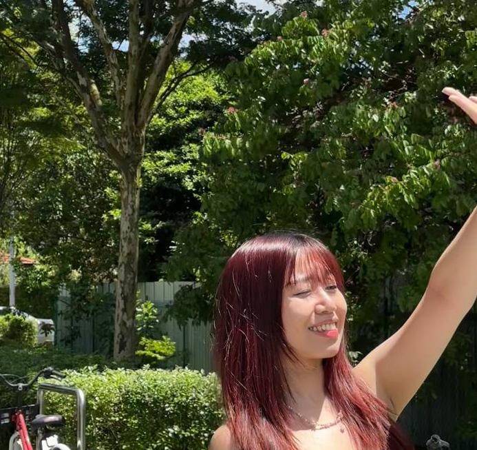 Hazel Lim En Tong COM109 Magazine Portfolio by Hazel Lim - Issuu