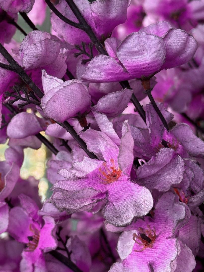 Hazel Lim En Tong COM109 Magazine Portfolio by Hazel Lim - Issuu