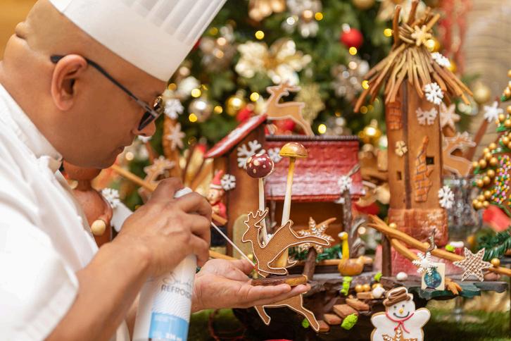 Festive Brochure by InterContinental London - The O2 - Issuu