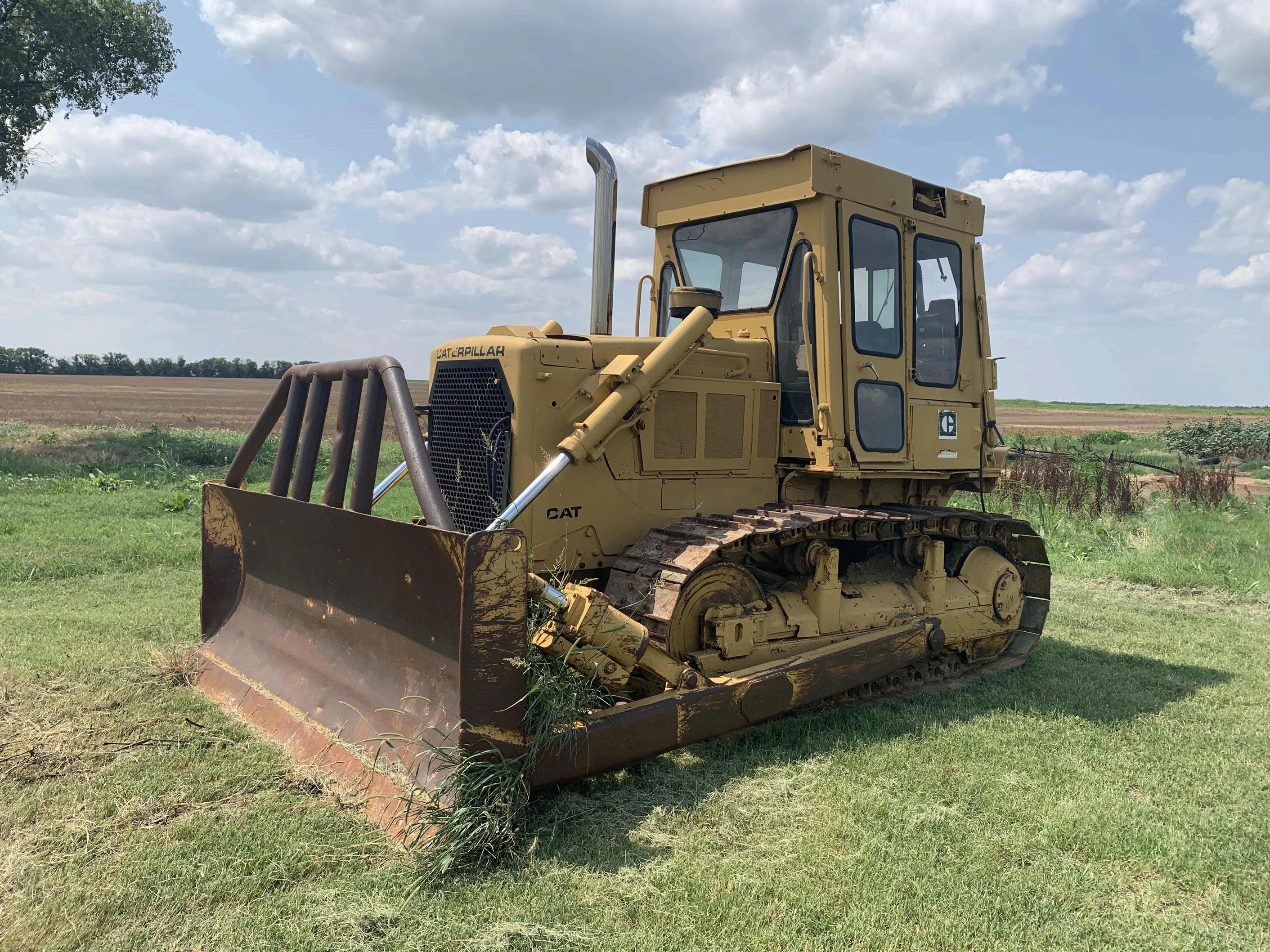 Download Caterpillar D6d Track-type Tractor Parts Manual Sn 06x00001 ...