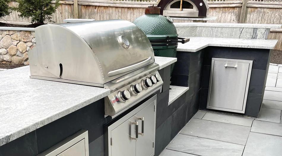 Uniframe Systems Patented Outdoor Kitchens by peartreeusa - Issuu