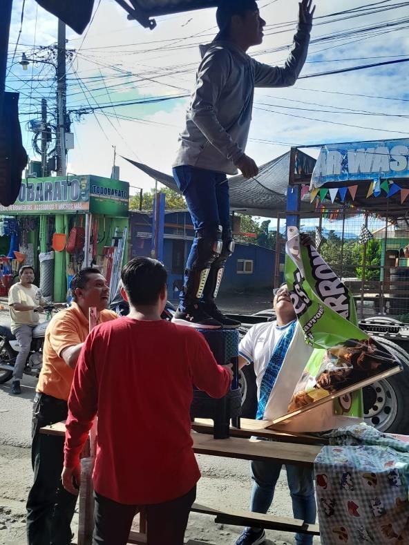 Chicharrones Los Carnales by LUDWIN DANIEL SIMON ESQUIT - Issuu