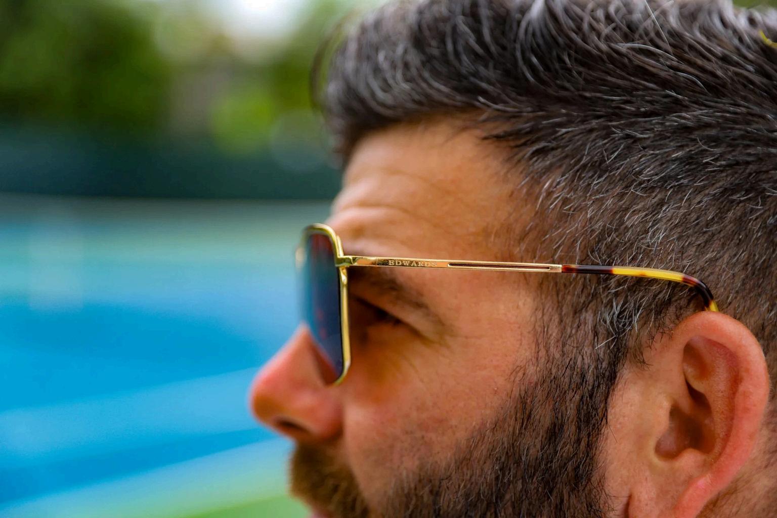 Ultimate Christmas Gift Guide by StableE - Issuu