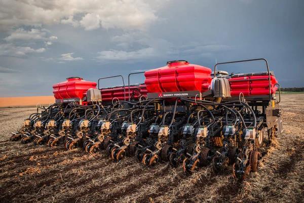 9776 Massey Ferguson Planter Service Manual by Heavy-equpmentmanual - Issuu