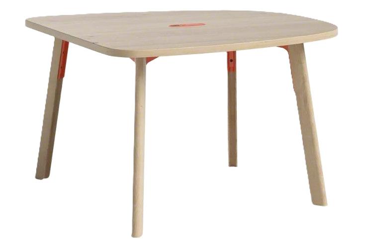 Steelcase NEXT Student Design Competition 2024 Project by emmayoung ...