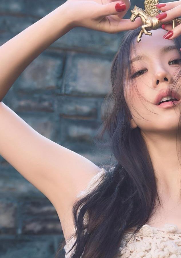 KIM JISOO BIOGRAPHY MAGAZINE by Lanh Leakna - Issuu