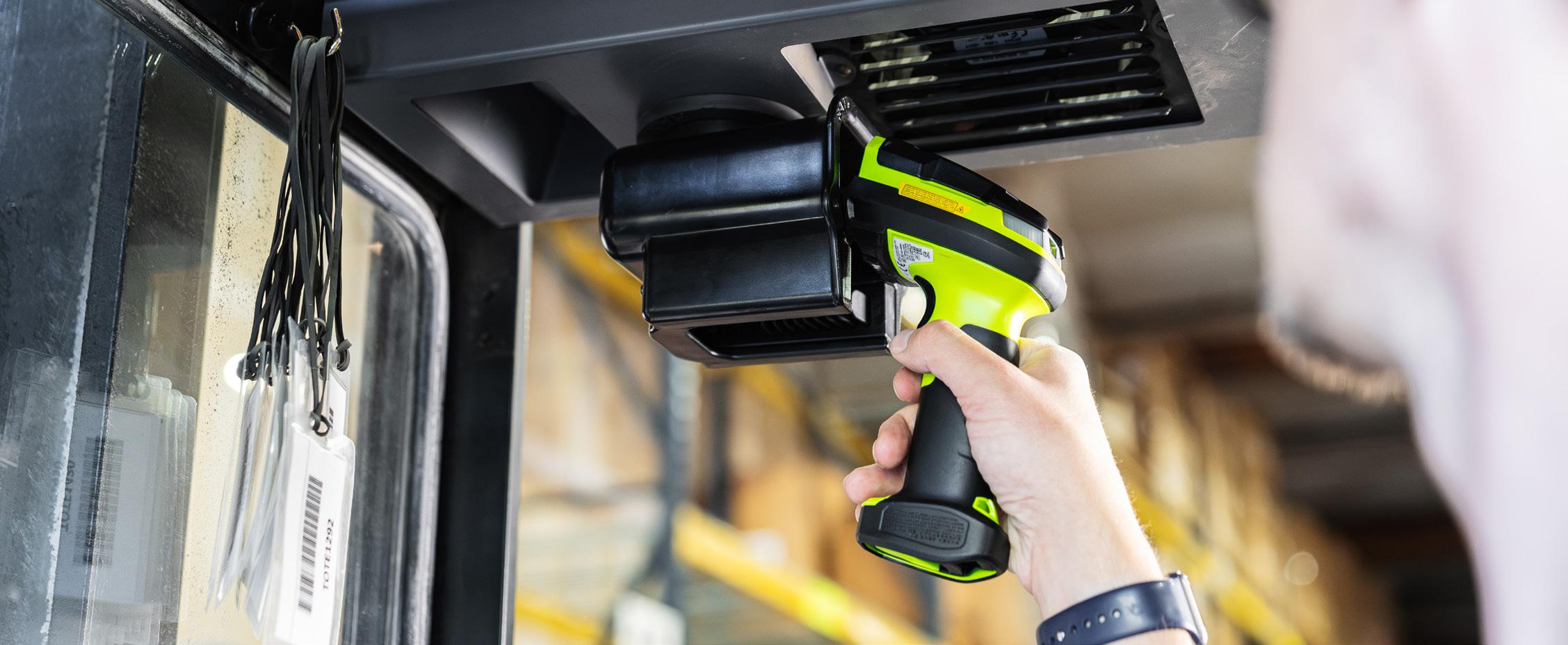 RAM® Mounts Material Handling Catalog by RAM Mounts - Issuu