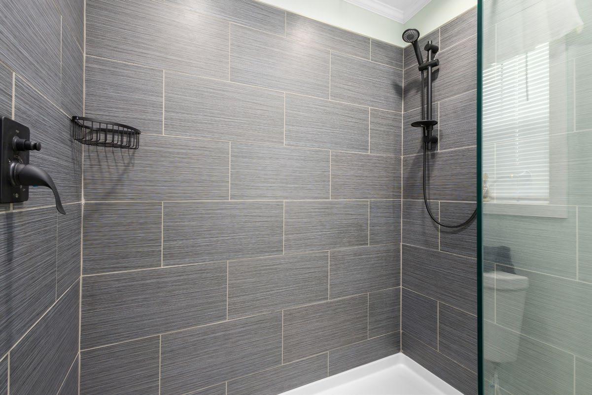 MidCountry Homes Options Brochure 2024 by Commodore Homes, LLC - Issuu