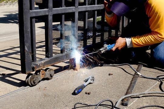 Secure Your Entrance with Expert Gate Welding Repair Services by Home ...
