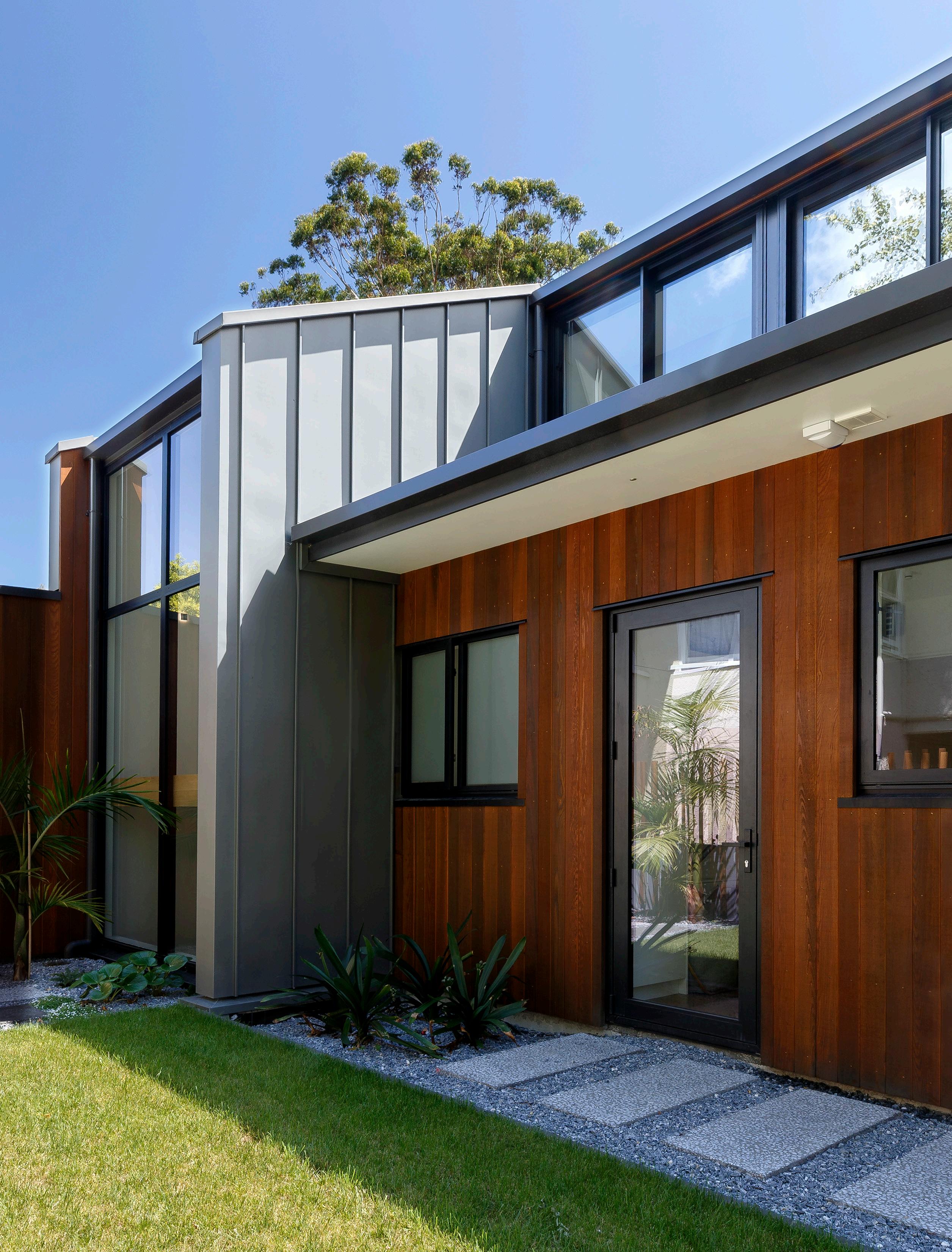 APL Specifier Guide by APL Window Solutions - Issuu