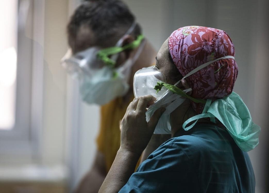 ESNEFT Induction Handbook by ColchesterHospital - Issuu