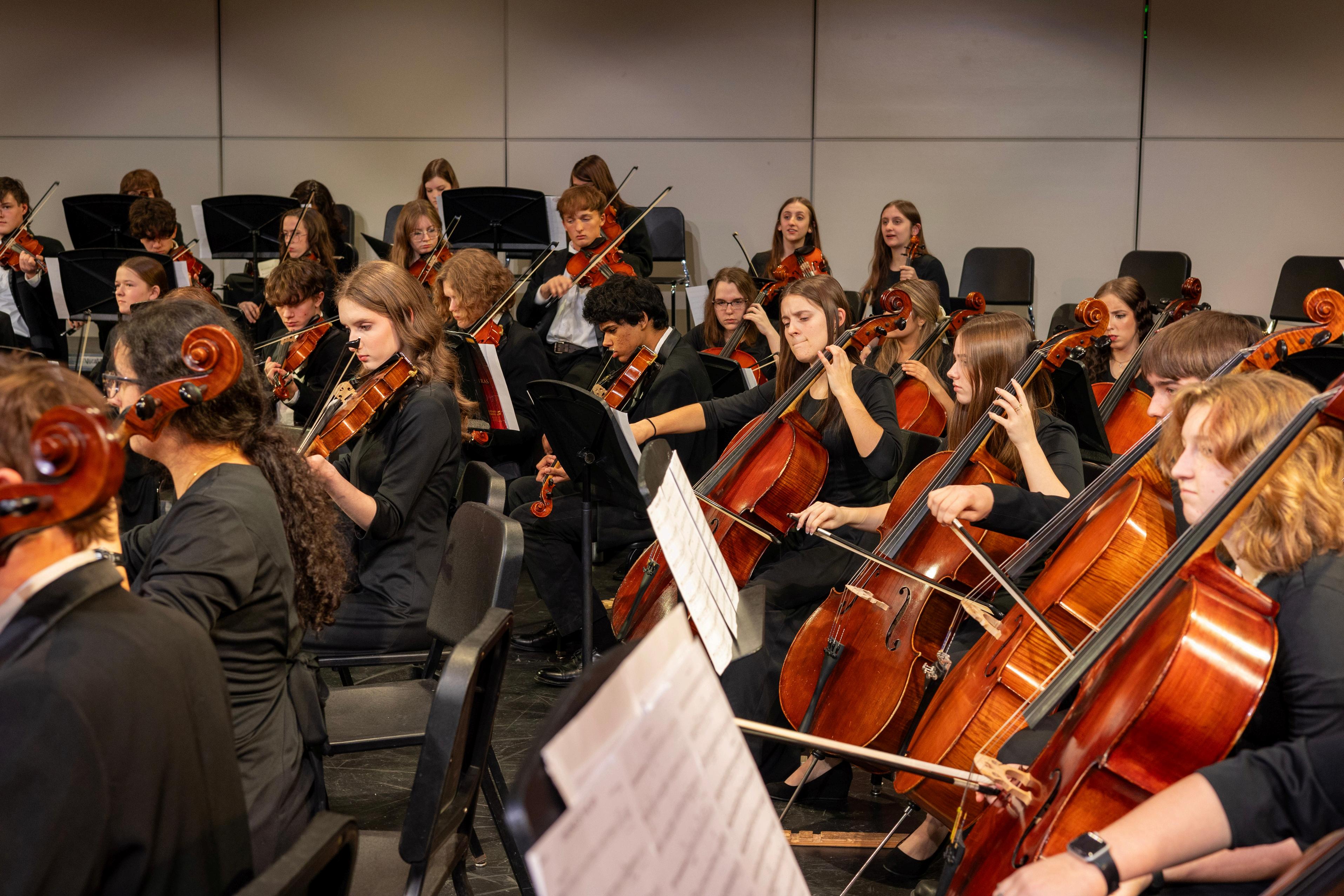 Middle School Winter Concert Program 2025 (1) by emhso - Issuu